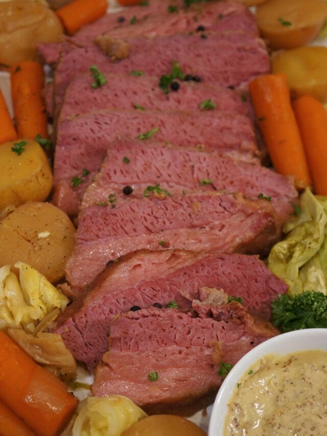 Best Crock Pot Corned Beef and Cabbage Recipe - Crock Pots and Flip Flops