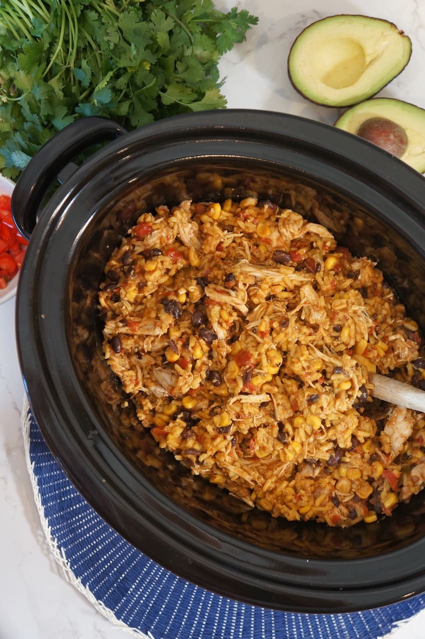 Crockpot Santa Fe Chicken Recipe : Easy One-Pot Mexican Dinner