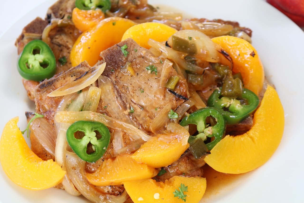 Peach Pork Chops - Easy 5 Ingredient Crockpot Pork Chops
